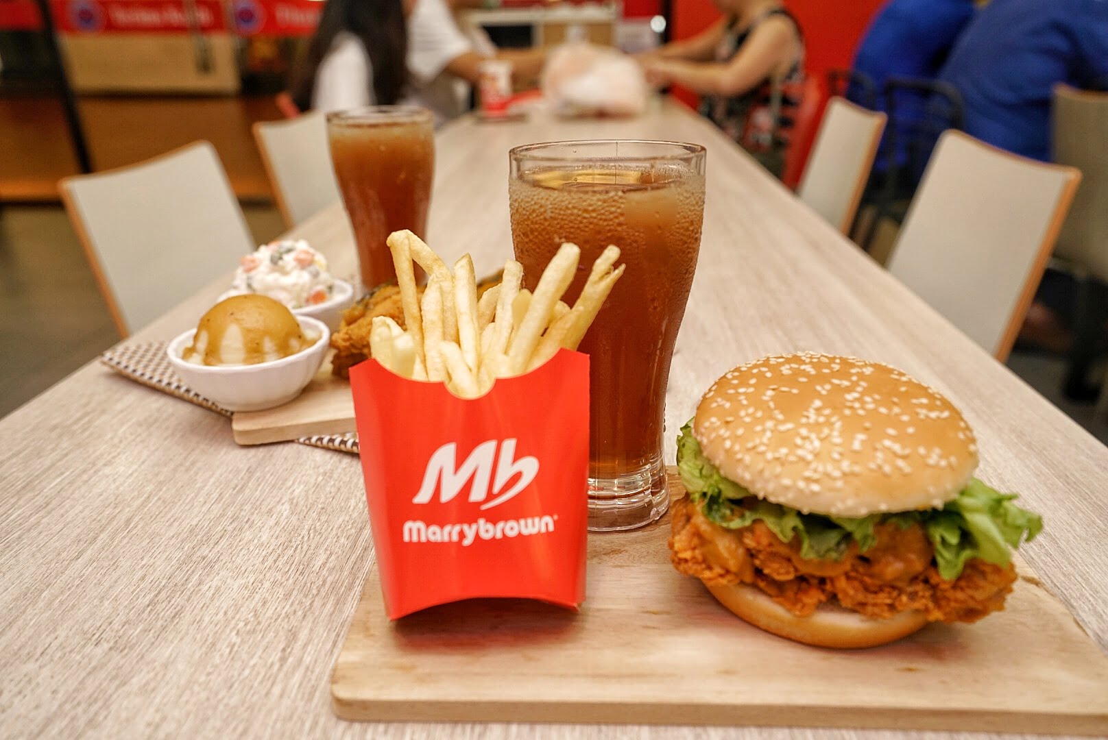 Marrybrown Launches Egg-Citing New Salted Egg Flavour Meals! - eRayn3